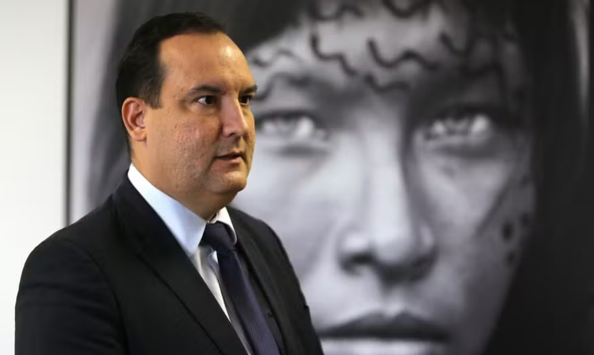 Ex-presidente da Funai sob Bolsonaro é condenado a 10 anos por ...